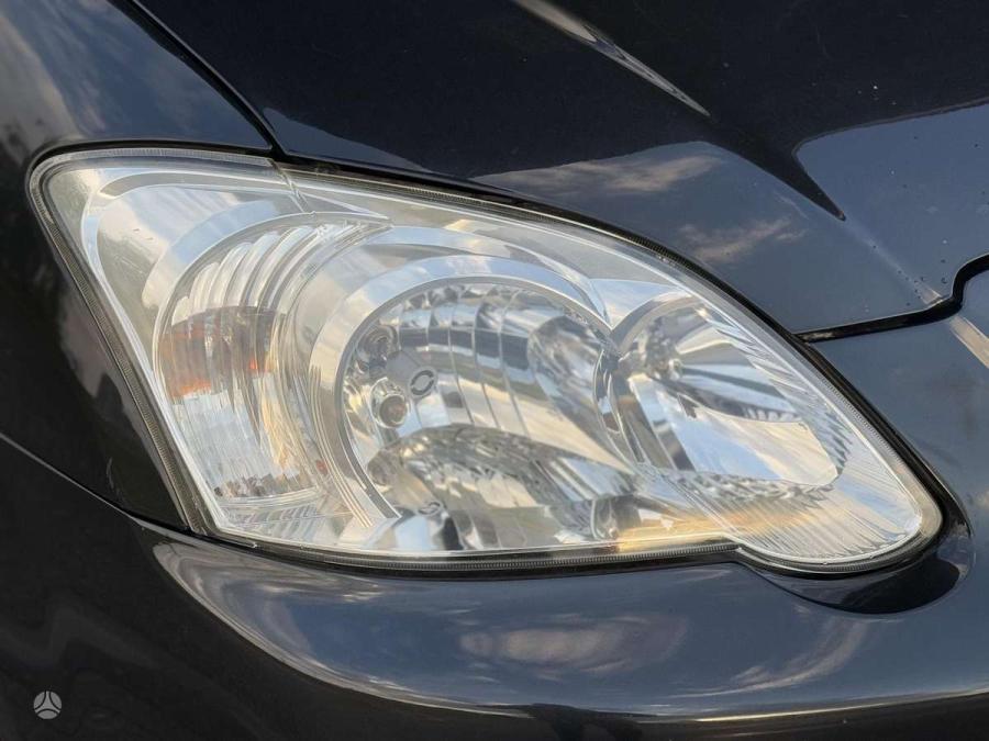 Melns Toyota Corolla 2006 Kauņa, ar dzinēja tilpumu 1.36 L un nobraukumu 287 tūkst. km par 2750 €, foto 6 vietnē AUTOMOTO.COM.LV