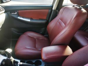 Melns Toyota Corolla 2006 Viļņa, ar dzinēja tilpumu 2.00 L un nobraukumu 315 tūkst. km par 1600 €, foto  vietnē AUTOMOTO.COM.LV