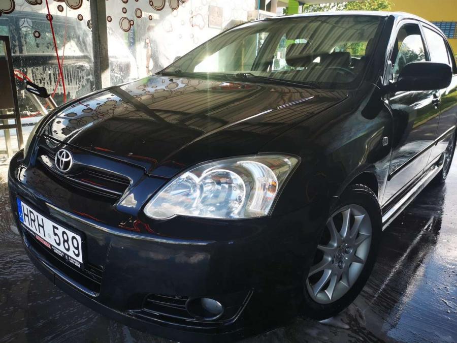 Black Toyota Corolla 2006 in Vilnius, with an engine capacity of 2.00 L and mileage of 315 thousand km for 1600 €, photo 26 on AUTOMOTO.COM.LV