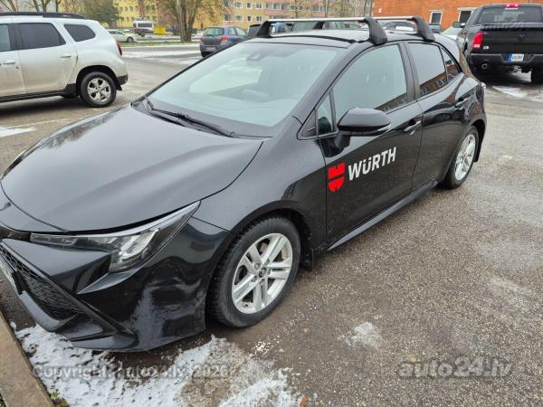 Black Toyota Corolla 2019 in Tallinn, with an engine capacity of 1.20 L and mileage of 180 thousand km for 9200 €, photo 2 on AUTOMOTO.COM.LV