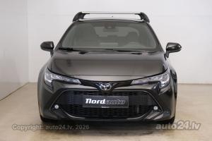 Melns Toyota Corolla 2019 Tallina, ar dzinēja tilpumu 1.20 L un nobraukumu 180 tūkst. km par 10900 €, foto 3 vietnē AUTOMOTO.COM.LV