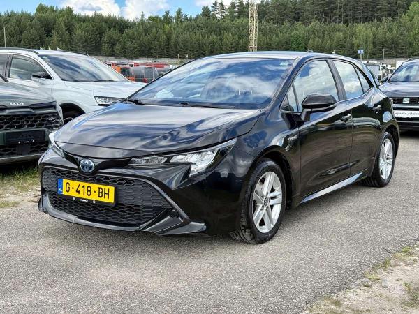 Melns Toyota Corolla 2019 Viļņa, ar dzinēja tilpumu 1.80 L un nobraukumu 282 tūkst. km par 10250 €, foto 1 vietnē AUTOMOTO.COM.LV