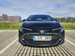 Melns Toyota Corolla 2019 Viļņa, ar dzinēja tilpumu 1.99 L un nobraukumu 128 tūkst. km par 18000 €, foto 4 vietnē AUTOMOTO.COM.LV
