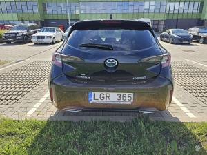 Melns Toyota Corolla 2019 Viļņa, ar dzinēja tilpumu 1.99 L un nobraukumu 128 tūkst. km par 18000 €, foto 7 vietnē AUTOMOTO.COM.LV
