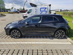 Melns Toyota Corolla 2019 Viļņa, ar dzinēja tilpumu 1.99 L un nobraukumu 128 tūkst. km par 18000 €, foto 9 vietnē AUTOMOTO.COM.LV