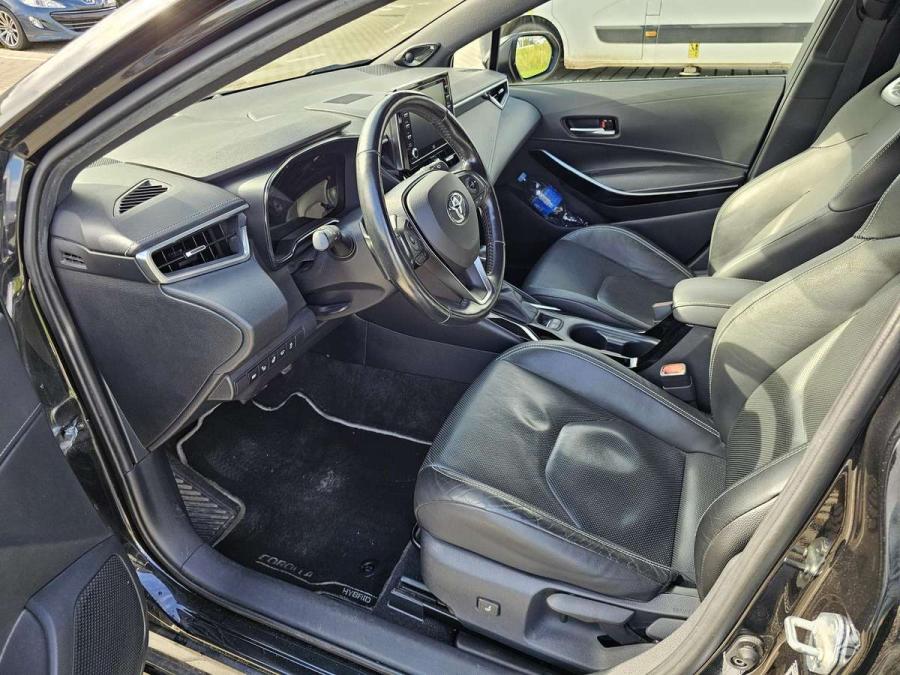 Melns Toyota Corolla 2019 Viļņa, ar dzinēja tilpumu 1.99 L un nobraukumu 128 tūkst. km par 18000 €, foto 20 vietnē AUTOMOTO.COM.LV