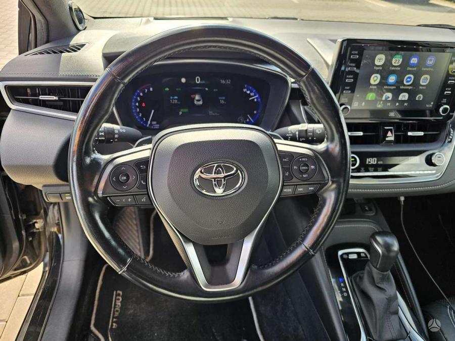 Melns Toyota Corolla 2019 Viļņa, ar dzinēja tilpumu 1.99 L un nobraukumu 128 tūkst. km par 18000 €, foto 34 vietnē AUTOMOTO.COM.LV