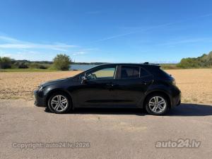Melns Toyota Corolla 2019 Tallina, ar dzinēja tilpumu 1.20 L un nobraukumu 94 tūkst. km par 15000 €, foto 3 vietnē AUTOMOTO.COM.LV