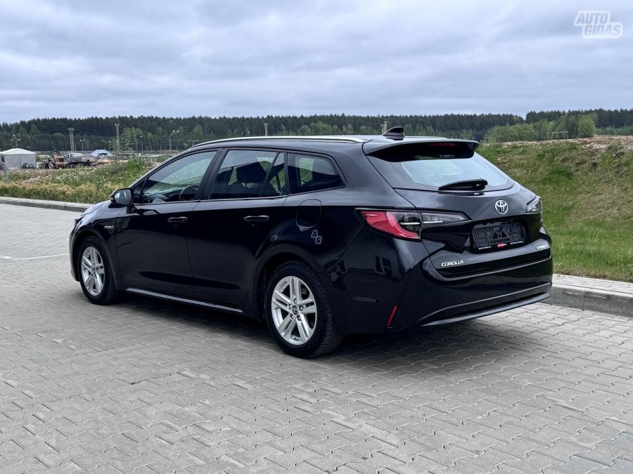 Melns Toyota Corolla 2020 Viļņa, ar dzinēja tilpumu 1.80 L un nobraukumu 196 tūkst. km par 15500 €, foto 6 vietnē AUTOMOTO.COM.LV