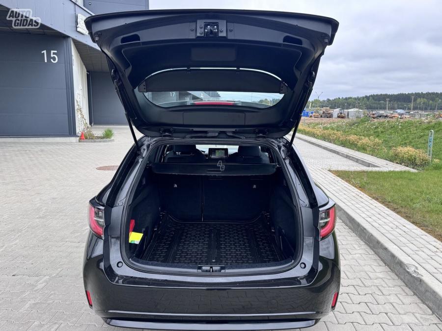 Melns Toyota Corolla 2020 Viļņa, ar dzinēja tilpumu 1.80 L un nobraukumu 196 tūkst. km par 15500 €, foto 12 vietnē AUTOMOTO.COM.LV