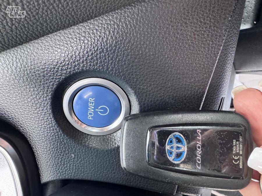 Melns Toyota Corolla 2020 Viļņa, ar dzinēja tilpumu 1.80 L un nobraukumu 196 tūkst. km par 15500 €, foto 13 vietnē AUTOMOTO.COM.LV
