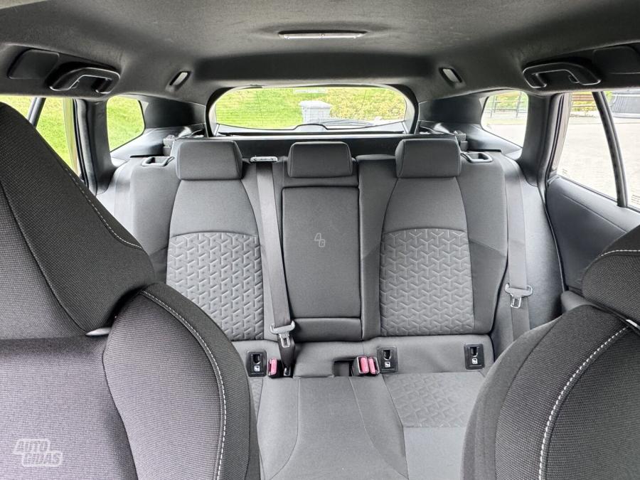 Melns Toyota Corolla 2020 Viļņa, ar dzinēja tilpumu 1.80 L un nobraukumu 196 tūkst. km par 15500 €, foto 27 vietnē AUTOMOTO.COM.LV