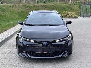 Black Toyota Corolla 2020 in Vilnius, with an engine capacity of 1.80 L and mileage of 196 thousand km for 15500 €, photo 3 on AUTOMOTO.COM.LV