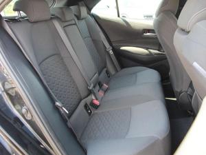 Black Toyota Corolla 2020 in Vilnius, with an engine capacity of 1.20 L and mileage of 103 thousand km for 14950 €, photo 17 on AUTOMOTO.COM.LV