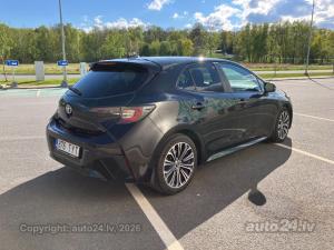 Melns Toyota Corolla 2020 Tallina, ar dzinēja tilpumu 1.20 L un nobraukumu 104 tūkst. km par 15500 €, foto 3 vietnē AUTOMOTO.COM.LV