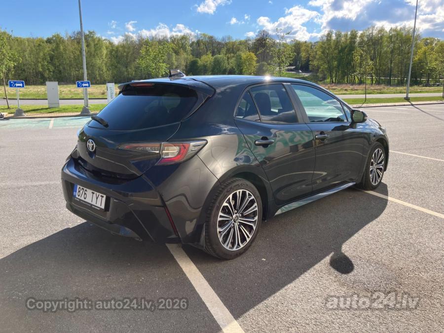Melns Toyota Corolla 2020 Tallina, ar dzinēja tilpumu 1.20 L un nobraukumu 104 tūkst. km par 15500 €, foto 3 vietnē AUTOMOTO.COM.LV