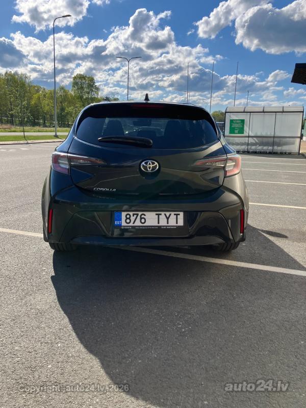 Melns Toyota Corolla 2020 Tallina, ar dzinēja tilpumu 1.20 L un nobraukumu 104 tūkst. km par 15500 €, foto 3 vietnē AUTOMOTO.COM.LV