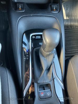 Melns Toyota Corolla 2020 Tallina, ar dzinēja tilpumu 1.20 L un nobraukumu 104 tūkst. km par 15500 €, foto 10 vietnē AUTOMOTO.COM.LV