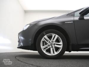 Melns Toyota Corolla 2021 Viļņa, ar dzinēja tilpumu 1.80 L un nobraukumu 57 tūkst. km par 18499 €, foto 26 vietnē AUTOMOTO.COM.LV
