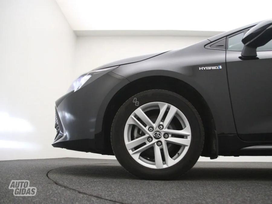 Melns Toyota Corolla 2021 Viļņa, ar dzinēja tilpumu 1.80 L un nobraukumu 57 tūkst. km par 18499 €, foto 26 vietnē AUTOMOTO.COM.LV