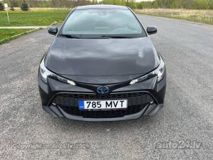 Black Toyota Corolla 2021 in Tallinn, with an engine capacity of 0.00 L and mileage of 129 thousand km for 16999 €, photo 4 on AUTOMOTO.COM.LV