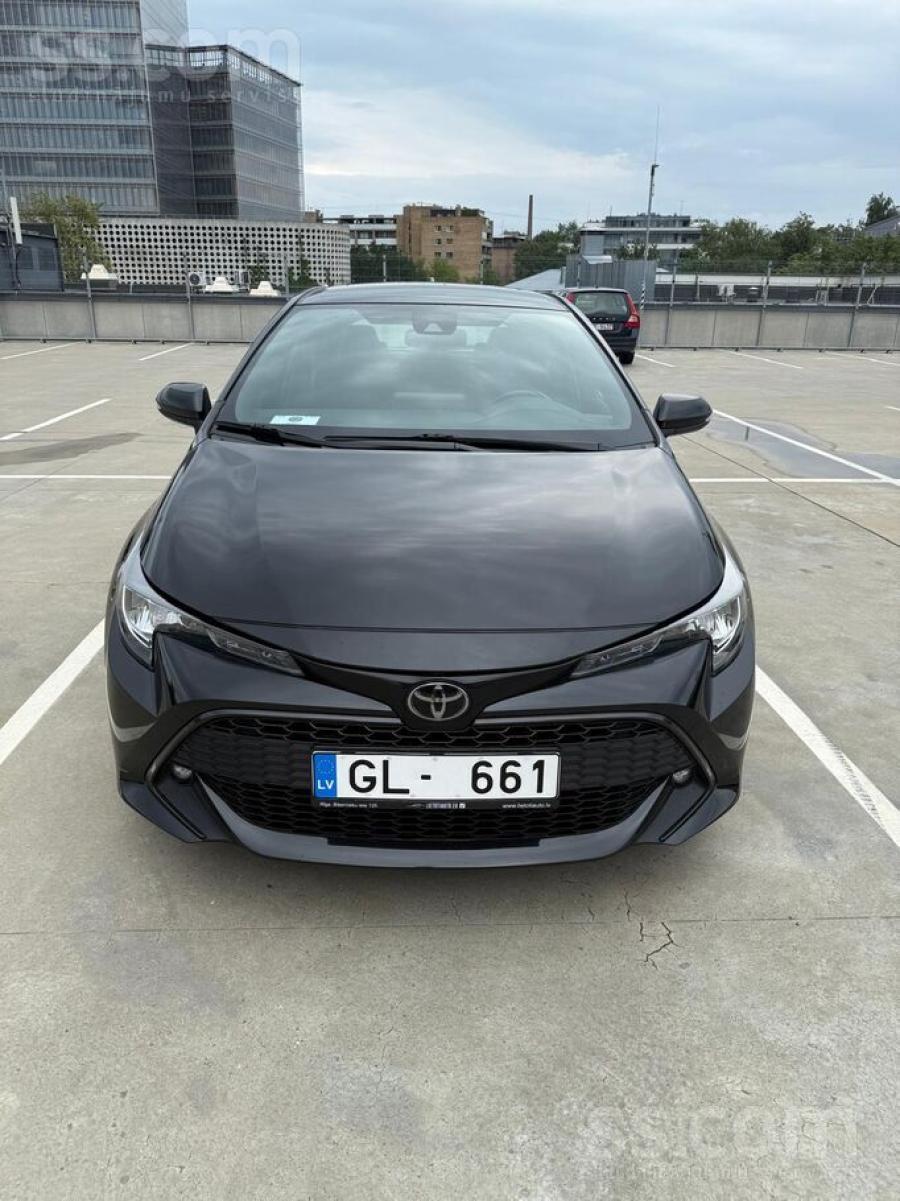 Melns Toyota Corolla 2021 Rīga, ar dzinēja tilpumu 1.20 L un nobraukumu 65 tūkst. km par 15000 €, foto 1 vietnē AUTOMOTO.COM.LV