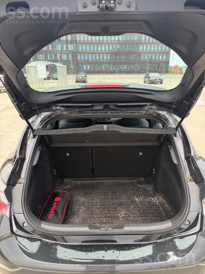 Melns Toyota Corolla 2021 Rīga, ar dzinēja tilpumu 1.20 L un nobraukumu 65 tūkst. km par 15000 €, foto 9 vietnē AUTOMOTO.COM.LV