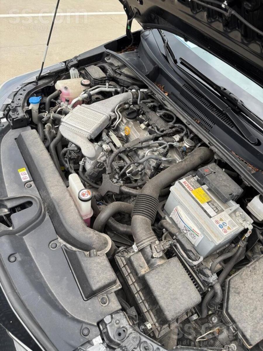 Melns Toyota Corolla 2021 Rīga, ar dzinēja tilpumu 1.20 L un nobraukumu 65 tūkst. km par 15000 €, foto 10 vietnē AUTOMOTO.COM.LV