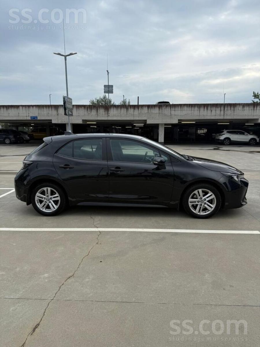 Melns Toyota Corolla 2021 Rīga, ar dzinēja tilpumu 1.20 L un nobraukumu 65 tūkst. km par 15000 €, foto 13 vietnē AUTOMOTO.COM.LV