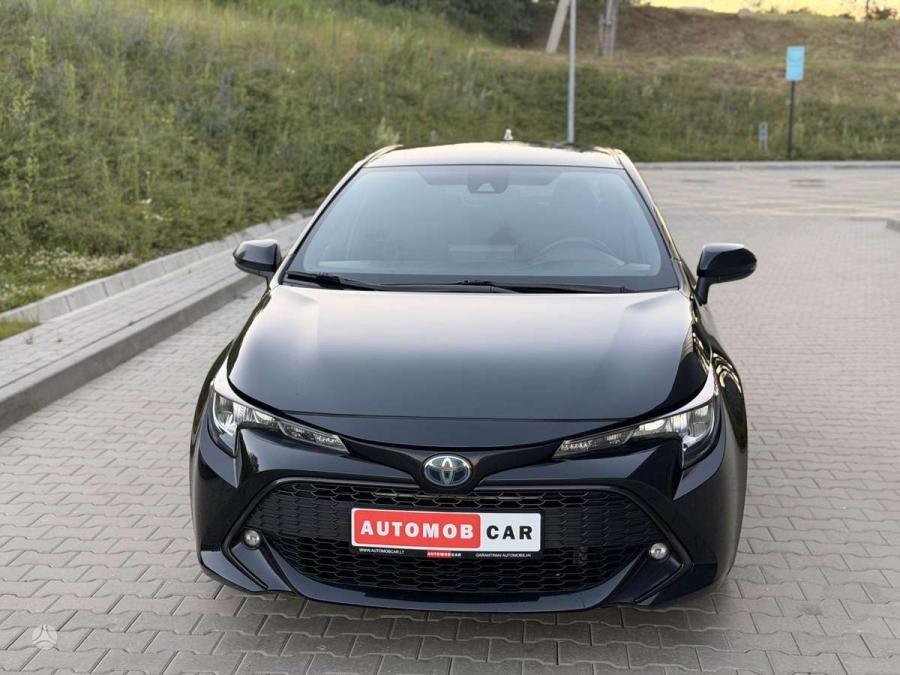 Melns Toyota Corolla 2021 Viļņa, ar dzinēja tilpumu 1.80 L un nobraukumu 188 tūkst. km par 14950 €, foto 3 vietnē AUTOMOTO.COM.LV