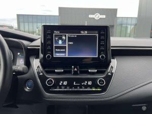 Melns Toyota Corolla 2021 Šauļi, ar dzinēja tilpumu 1.80 L un nobraukumu 52 tūkst. km par 17900 €, foto 16 vietnē AUTOMOTO.COM.LV
