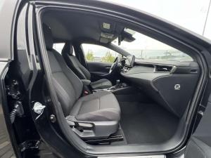 Melns Toyota Corolla 2021 Šauļi, ar dzinēja tilpumu 1.80 L un nobraukumu 52 tūkst. km par 17900 €, foto 21 vietnē AUTOMOTO.COM.LV