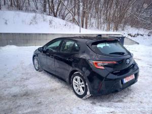 Black Toyota Corolla 2022 in Vilnius, with an engine capacity of 1.80 L and mileage of 44 thousand km for 16200 €, photo 5 on AUTOMOTO.COM.LV