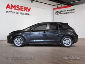 Melns Toyota Corolla 2022 Tallina, ar dzinēja tilpumu 1.20 L un nobraukumu 39 tūkst. km par 17990 €, foto 4 vietnē AUTOMOTO.COM.LV