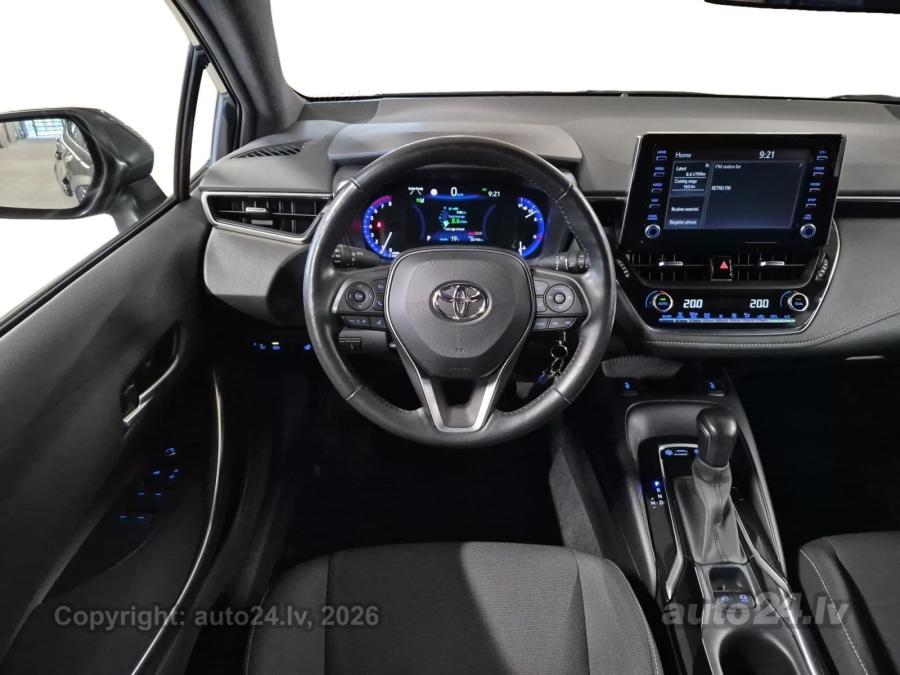 Melns Toyota Corolla 2022 Tallina, ar dzinēja tilpumu 1.20 L un nobraukumu 39 tūkst. km par 17990 €, foto 10 vietnē AUTOMOTO.COM.LV