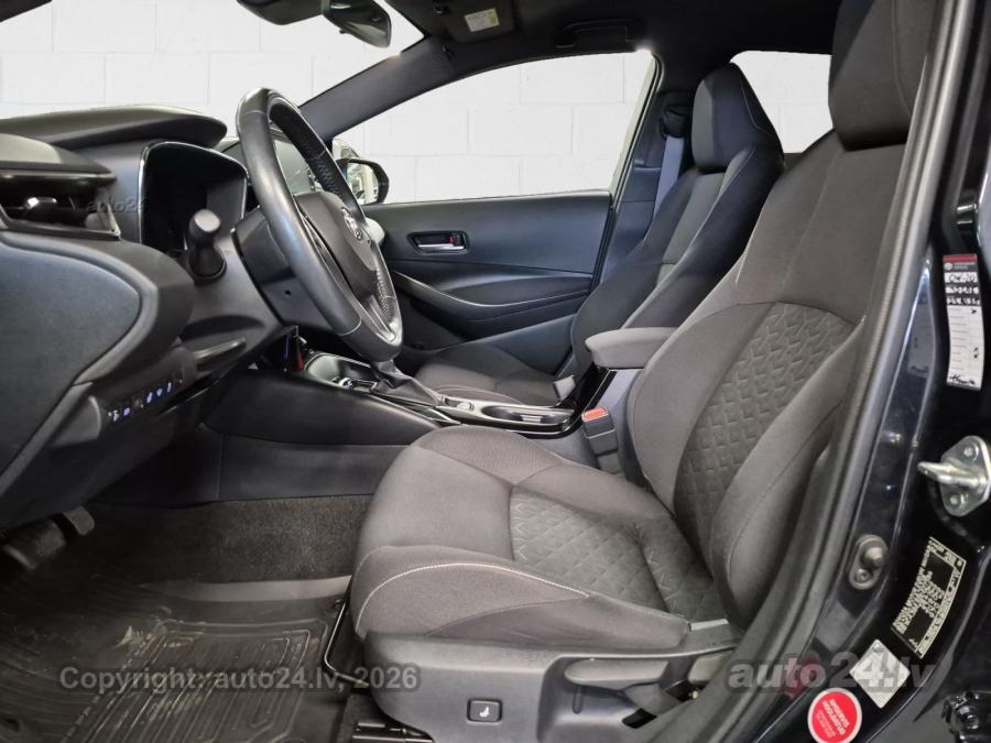 Melns Toyota Corolla 2022 Tallina, ar dzinēja tilpumu 1.20 L un nobraukumu 39 tūkst. km par 17990 €, foto 12 vietnē AUTOMOTO.COM.LV