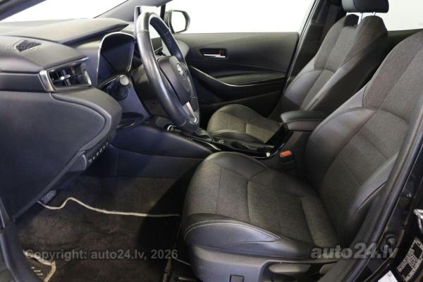 Melns Toyota Corolla 2023 Tallina, ar dzinēja tilpumu 1.80 L un nobraukumu 52 tūkst. km par 21500 €, foto 11 vietnē AUTOMOTO.COM.LV