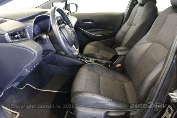 Melns Toyota Corolla 2023 Tallina, ar dzinēja tilpumu 1.80 L un nobraukumu 55 tūkst. km par 21500 €, foto 11 vietnē AUTOMOTO.COM.LV