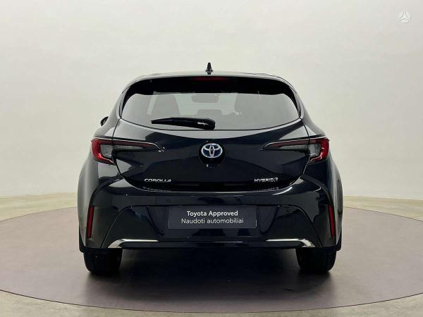 Melns Toyota Corolla 2023 Panevēža, ar dzinēja tilpumu 1.80 L un nobraukumu 41 tūkst. km par 21990 €, foto 7 vietnē AUTOMOTO.COM.LV