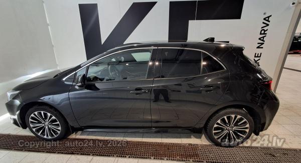 Melns Toyota Corolla 2023 Narva, ar dzinēja tilpumu 1.80 L un nobraukumu 51 tūkst. km par 19890 €, foto 3 vietnē AUTOMOTO.COM.LV