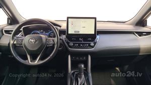 Black Toyota Corolla 2023 in Tallinn, with an engine capacity of 1.99 L and mileage of 84 thousand km for 33495 €, photo 9 on AUTOMOTO.COM.LV