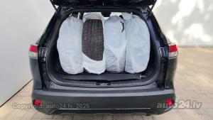 Black Toyota Corolla 2023 in Tallinn, with an engine capacity of 1.99 L and mileage of 84 thousand km for 33495 €, photo 11 on AUTOMOTO.COM.LV