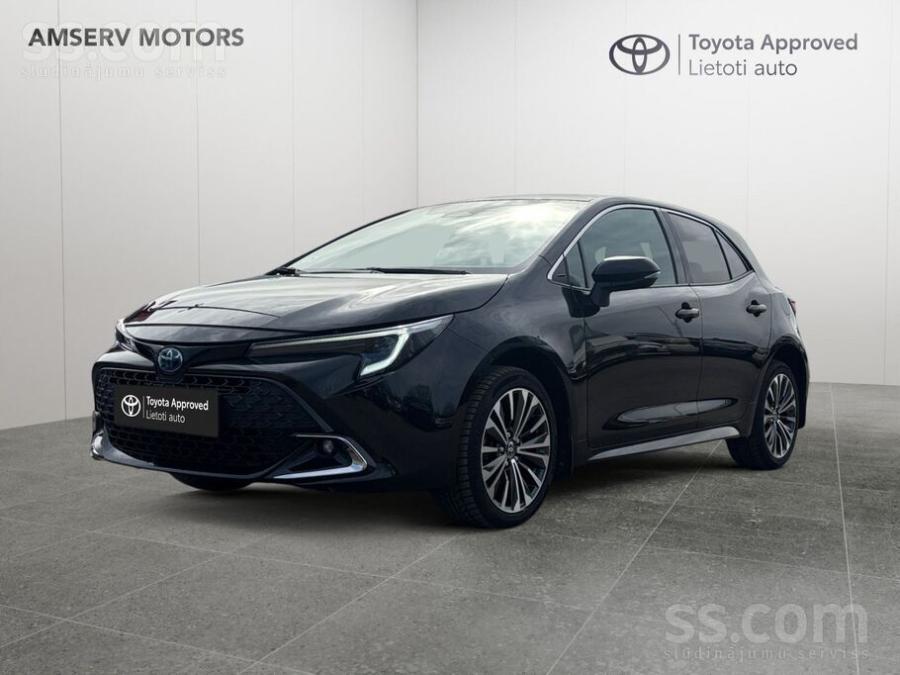 Black Toyota Corolla 2023 in Riga, with an engine capacity of 1.80 L and mileage of 61 thousand km for 22500 €, photo 1 on AUTOMOTO.COM.LV