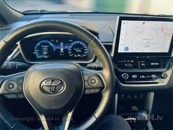 Melns Toyota Corolla 2024 Tallina, ar dzinēja tilpumu 2.00 L un nobraukumu 13 tūkst. km par 34900 €, foto 9 vietnē AUTOMOTO.COM.LV