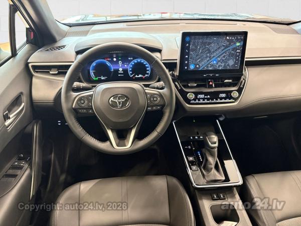 Black Toyota Corolla 2025 in Parnu, with an engine capacity of 2.00 L and mileage of 10 thousand km for 38500 €, photo 9 on AUTOMOTO.COM.LV