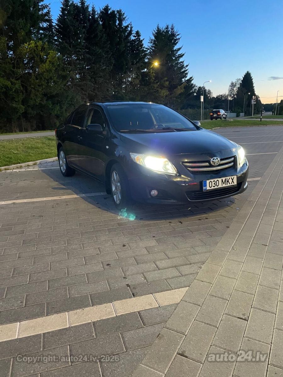 Melns Toyota Corolla 2007 Tallina, ar dzinēja tilpumu 1.60 L un nobraukumu 220 tūkst. km par 3250 €, foto 2 vietnē AUTOMOTO.COM.LV