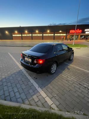 Melns Toyota Corolla 2007 Tallina, ar dzinēja tilpumu 1.60 L un nobraukumu 220 tūkst. km par 3250 €, foto 5 vietnē AUTOMOTO.COM.LV