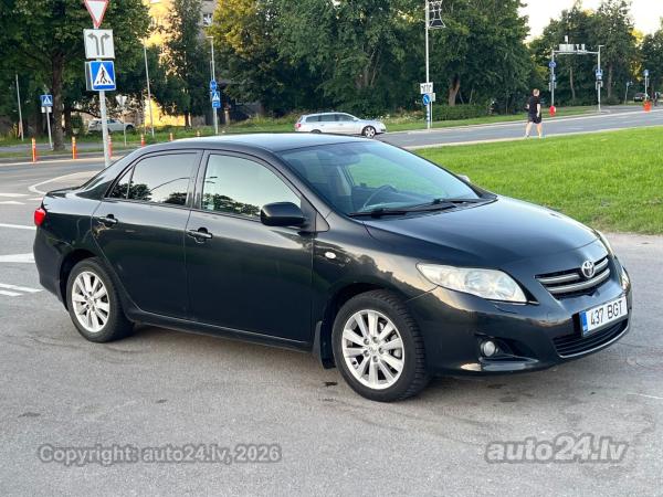 Черный Тойота Королла 2007 в Нарва, объемом двигателя 1.60 л и пробегом 200 тыс. км за 2999 €, фото 3 на AUTOMOTO.COM.LV