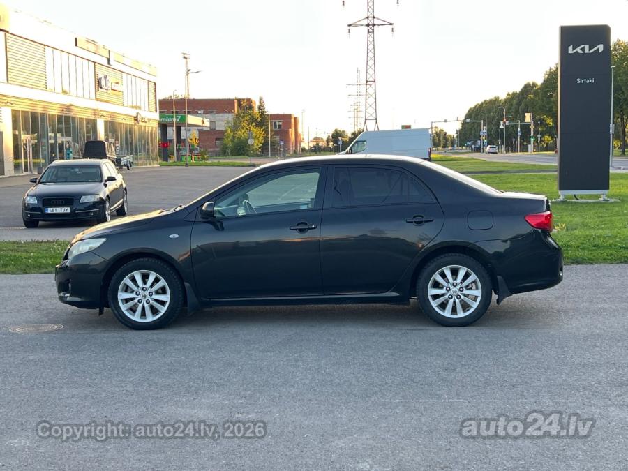 Melns Toyota Corolla 2007 Narva, ar dzinēja tilpumu 1.60 L un nobraukumu 200 tūkst. km par 2999 €, foto 11 vietnē AUTOMOTO.COM.LV