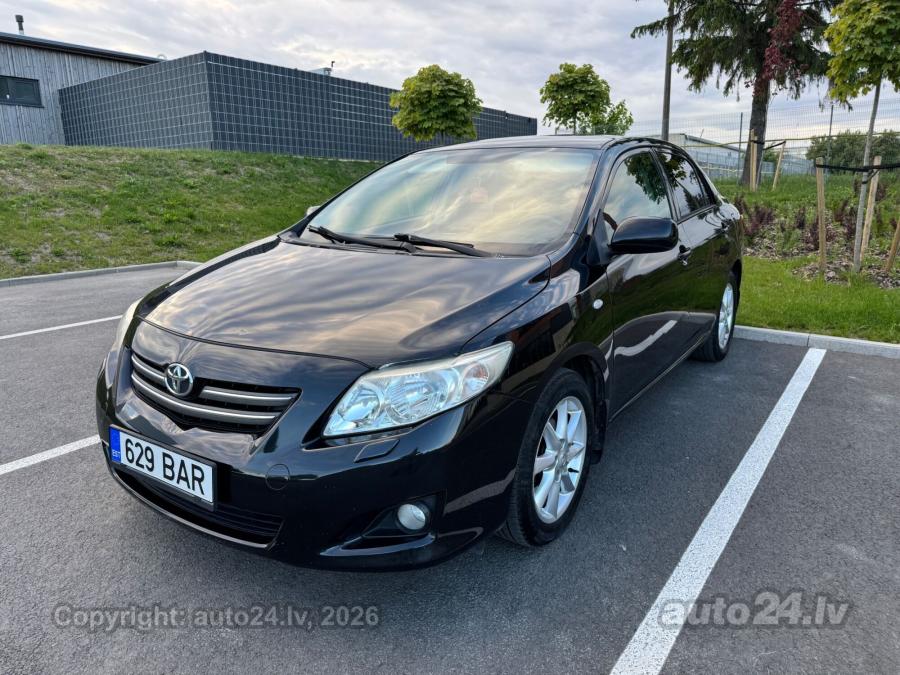 Black Toyota Corolla 2008 in Tartu, with an engine capacity of 1.60 L and mileage of 314 thousand km for 3250 €, photo 1 on AUTOMOTO.COM.LV